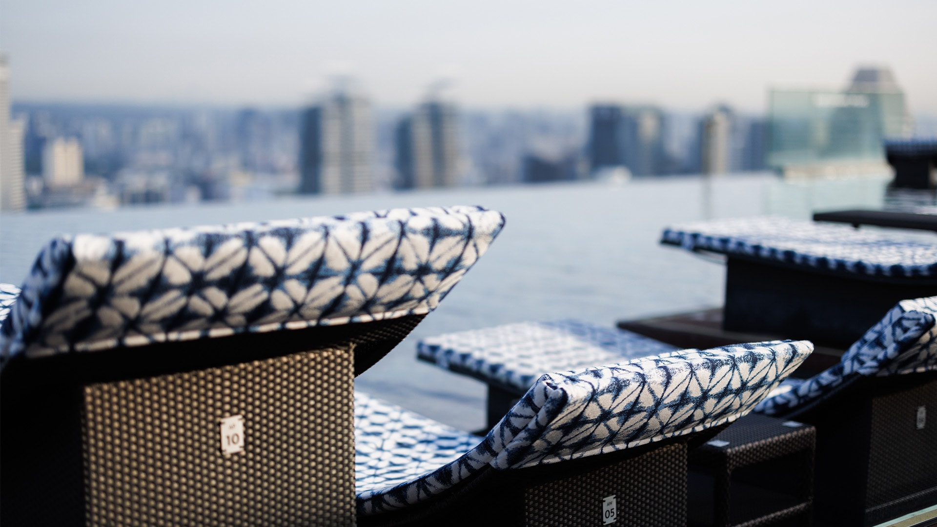 Rooftop Infinity Pool Singapore Top 10: Singapore's Best Swimming