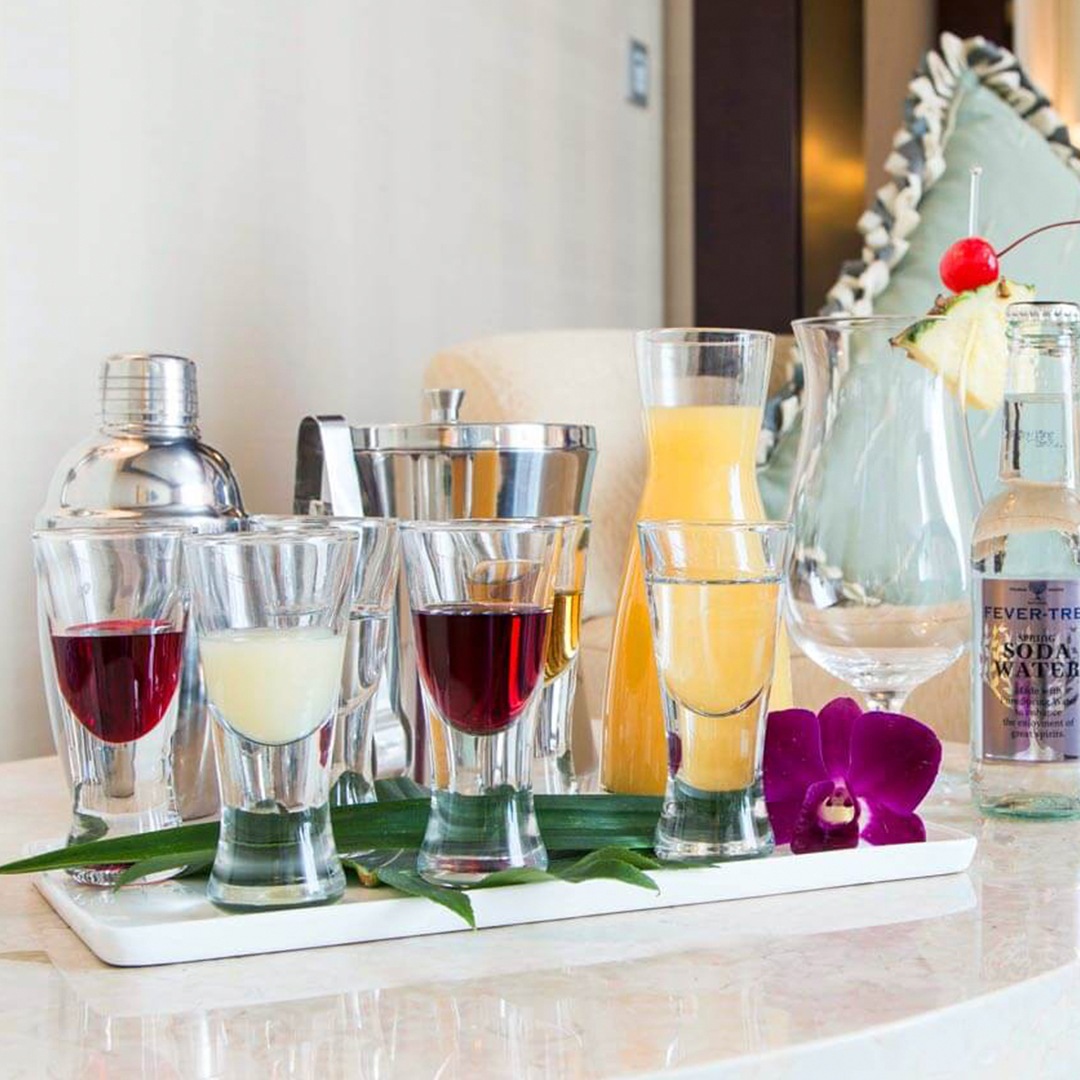 24-Hour In-Room Dining Services | Marina Bay Sands