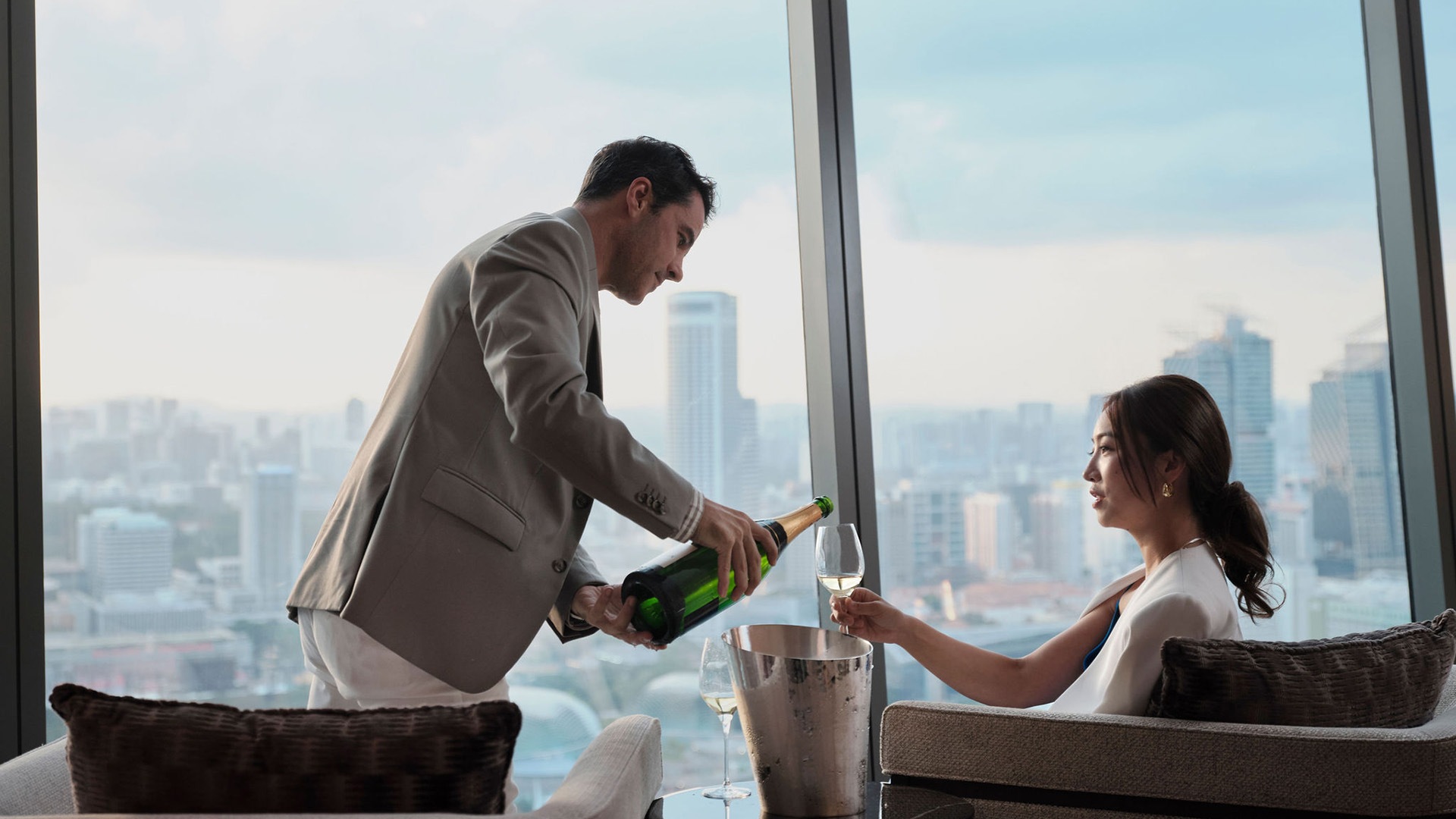 Stay Longer Experience More | Singapore Hotel Offers & Packages ...