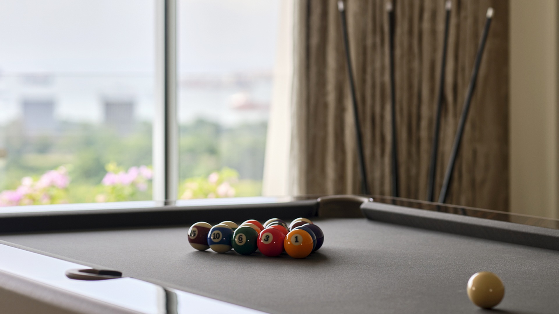 Sands Signature Suite with separate bedroom | Marina Bay Sands