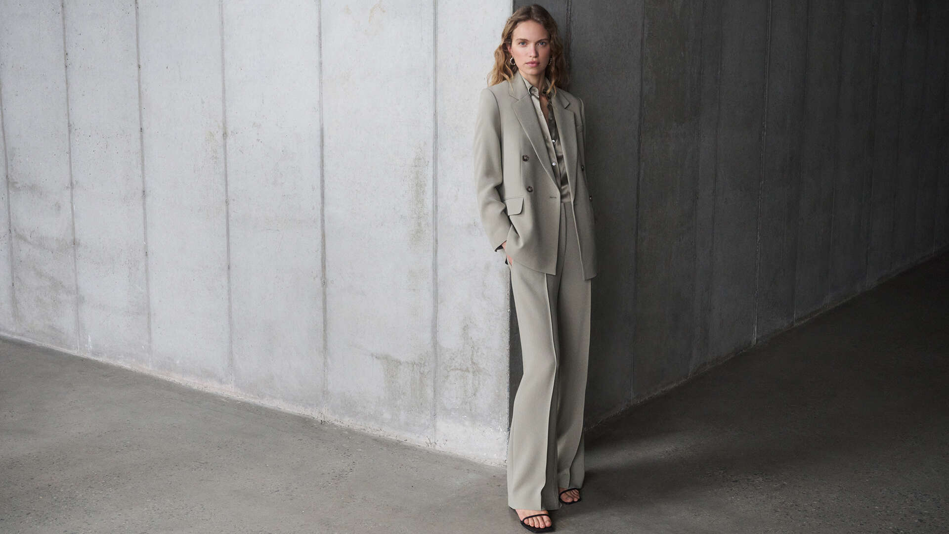 The Shoppes | Shopping Mall with Luxury Brands | Marina Bay Sands