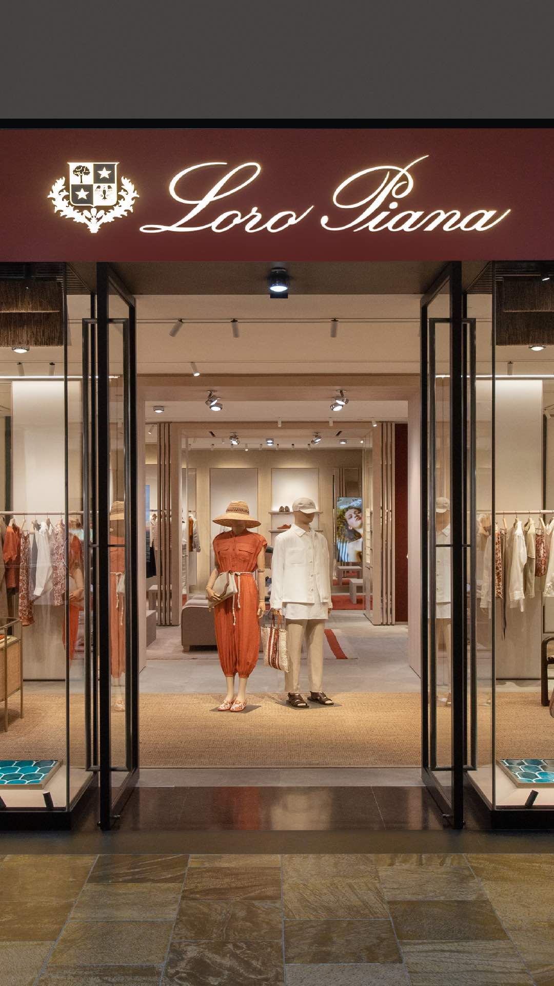 Loro Piana Singapore | Clothing | The Shoppes at Marina Bay Sands l ...