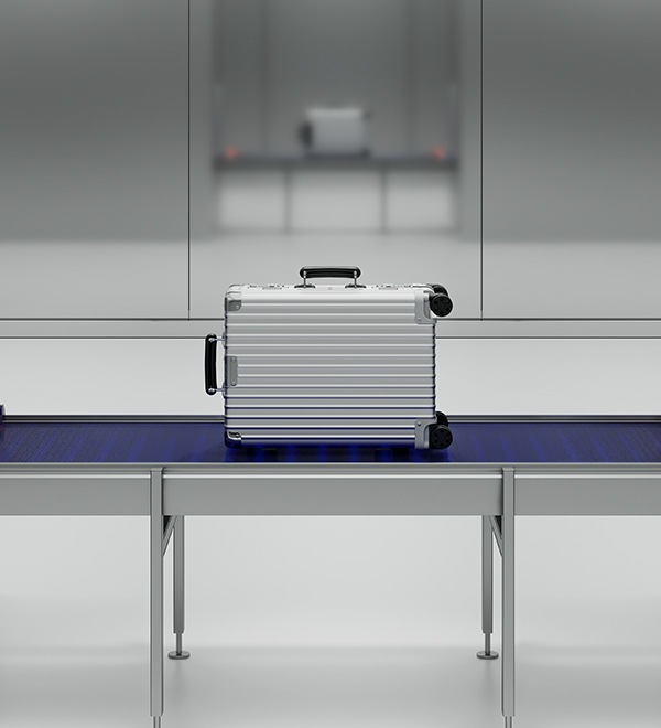 RIMOWA Singapore | Luggage | The Shoppes at Marina Bay Sands