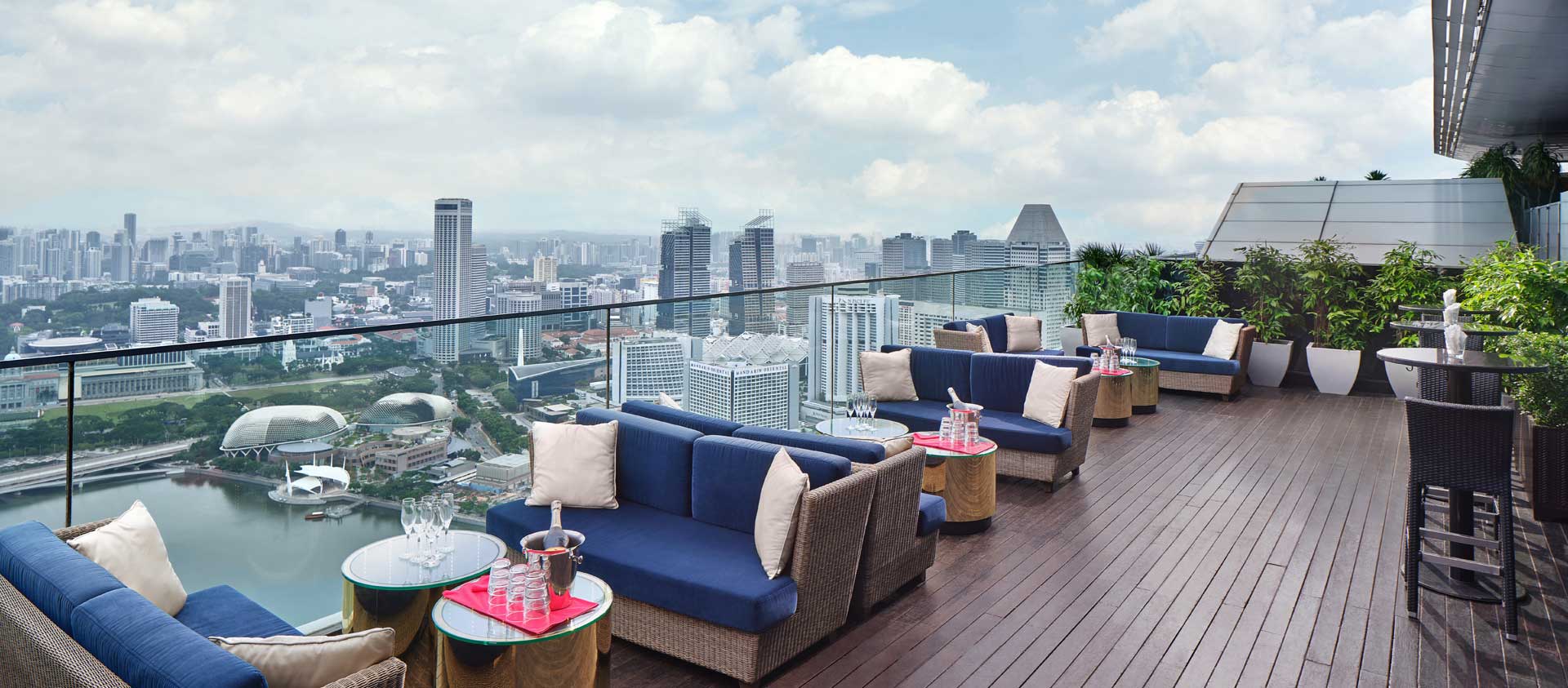 CÉ LA VI SkyBar & Club Lounge | Rooftop Lounge & Bar in Singapore ...